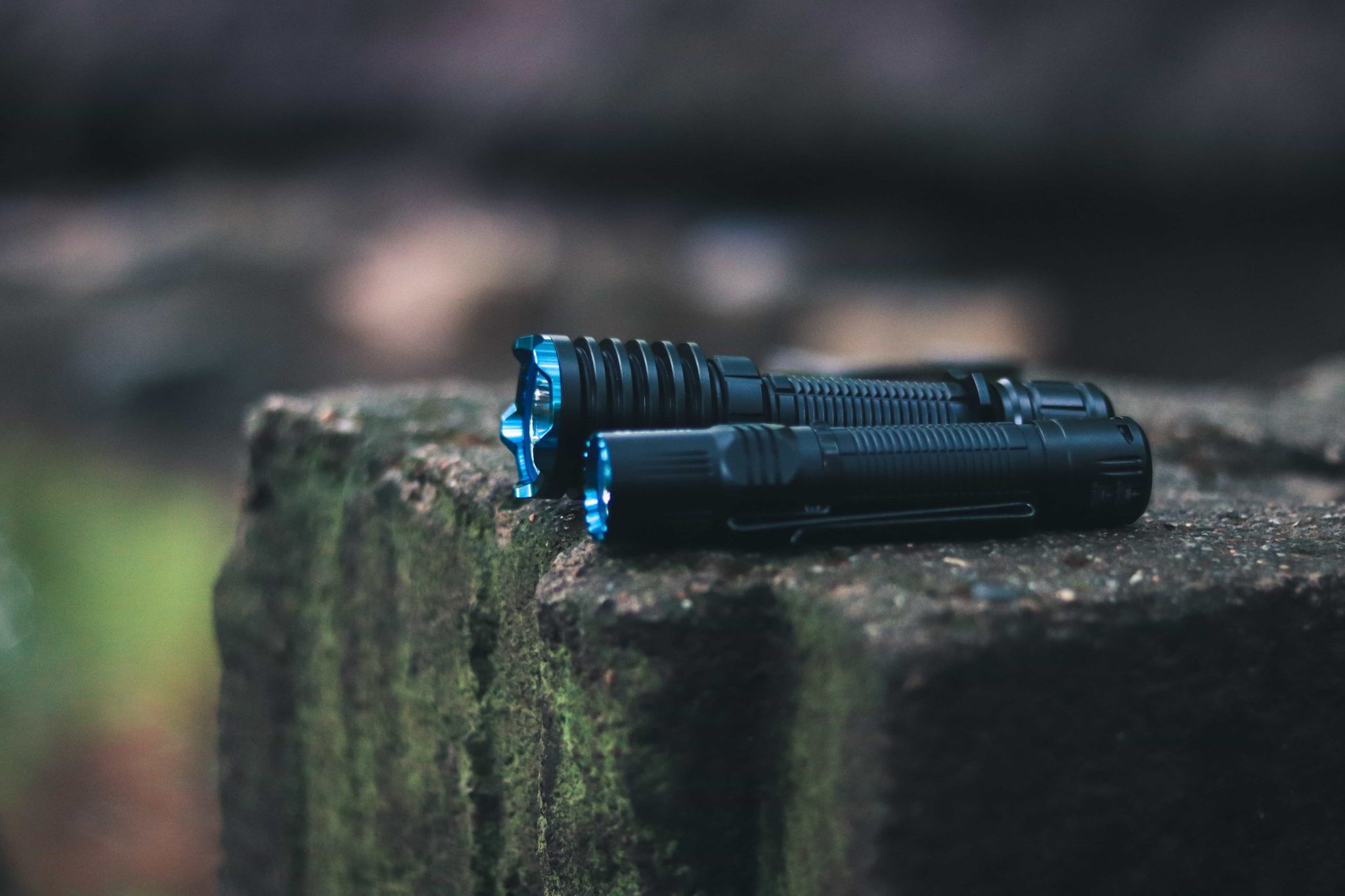 Olight Warrior X Pro Test - 2.250 Lumen - Militär Taschenlampe