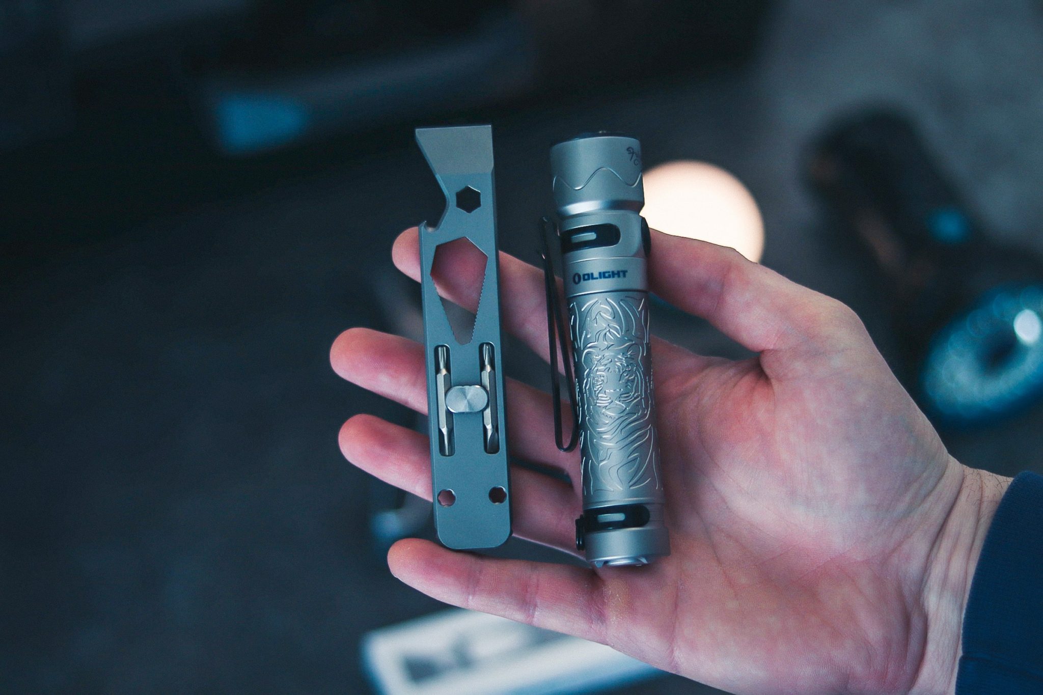 Olight Opry Multitool Test 2022 - EDC Tool - Militär Taschenlampe