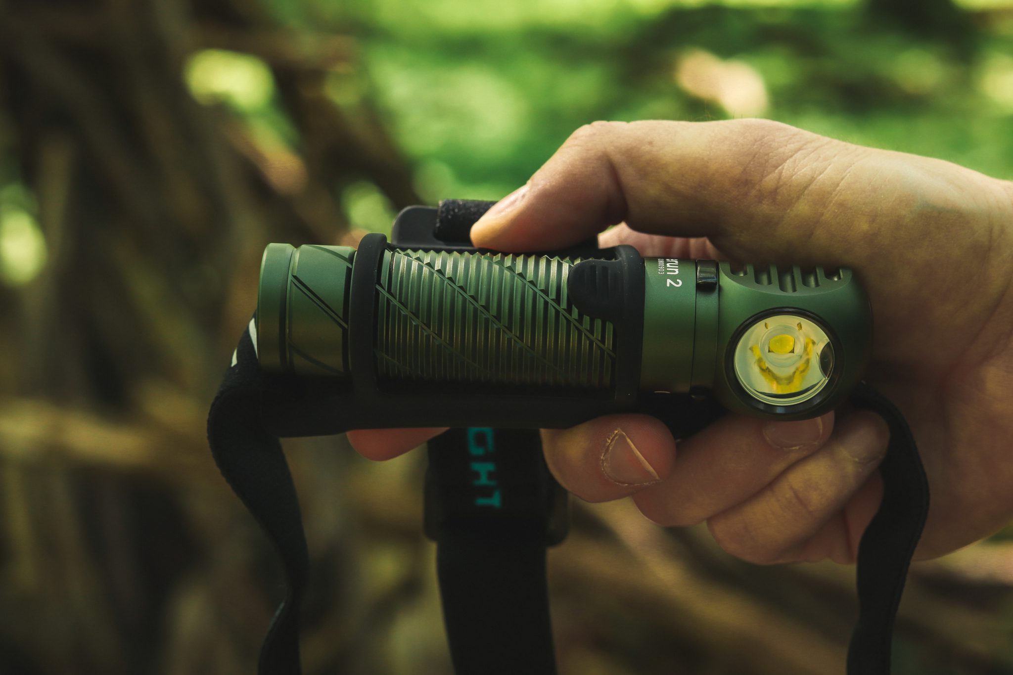 Olight Perun 2 Stirnlampe Review Test Testbericht (7) - Militär ...